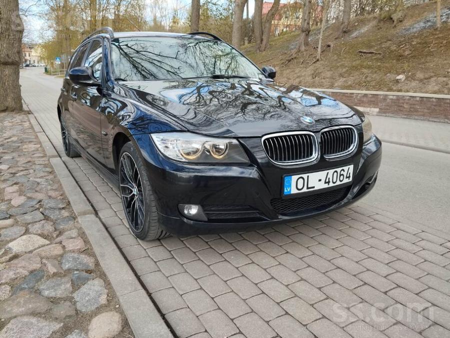 Черный БМВ 318 2010 в Бауска, объемом двигателя 2.00 л и пробегом 285 тыс. км за 4440 €, фото 12 на AUTOMOTO.COM.LV