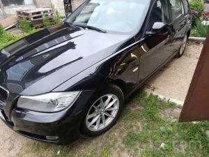Melns BMW 318 2010 Rīga, ar dzinēja tilpumu 2.00 L un nobraukumu 262 tūkst. km par 3200 €, foto 5 vietnē AUTOMOTO.COM.LV