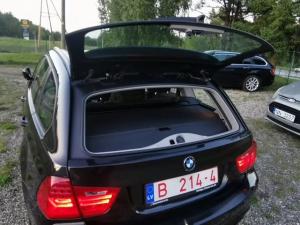 Black BMW 318 2010 in Kuldiga, with an engine capacity of 2.00 L and mileage of 290 thousand km for 5690 €, photo 23 on AUTOMOTO.COM.LV