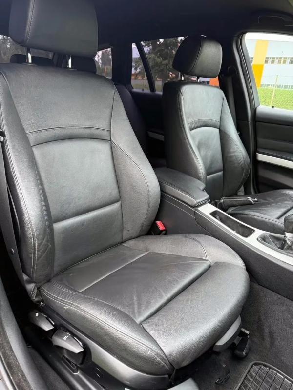 Melns BMW 318 2010 Rīga, ar dzinēja tilpumu 2.00 L un nobraukumu 303 tūkst. km par 3700 €, foto 9 vietnē AUTOMOTO.COM.LV