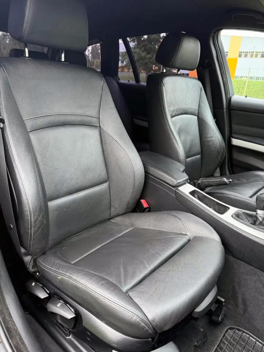 Melns BMW 318 2010 Rīga, ar dzinēja tilpumu 2.00 L un nobraukumu 303 tūkst. km par 3700 €, foto 10 vietnē AUTOMOTO.COM.LV