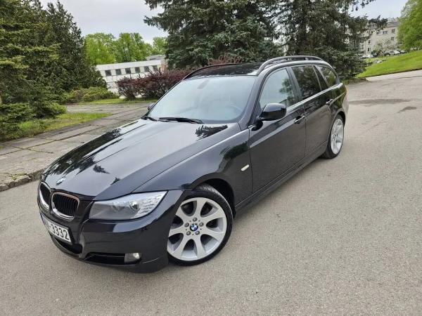 Черный БМВ 318 2010 в Екабпилс, объемом двигателя 2.00 л и пробегом 367 тыс. км за 4490 €, фото 1 на AUTOMOTO.COM.LV
