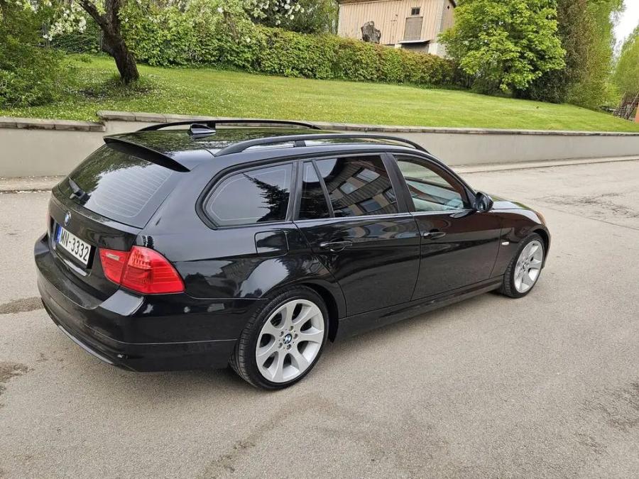 Melns BMW 318 2010 Jēkabpils, ar dzinēja tilpumu 2.00 L un nobraukumu 367 tūkst. km par 4490 €, foto 6 vietnē AUTOMOTO.COM.LV