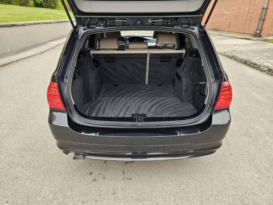 Melns BMW 318 2010 Jēkabpils, ar dzinēja tilpumu 2.00 L un nobraukumu 367 tūkst. km par 4490 €, foto 17 vietnē AUTOMOTO.COM.LV