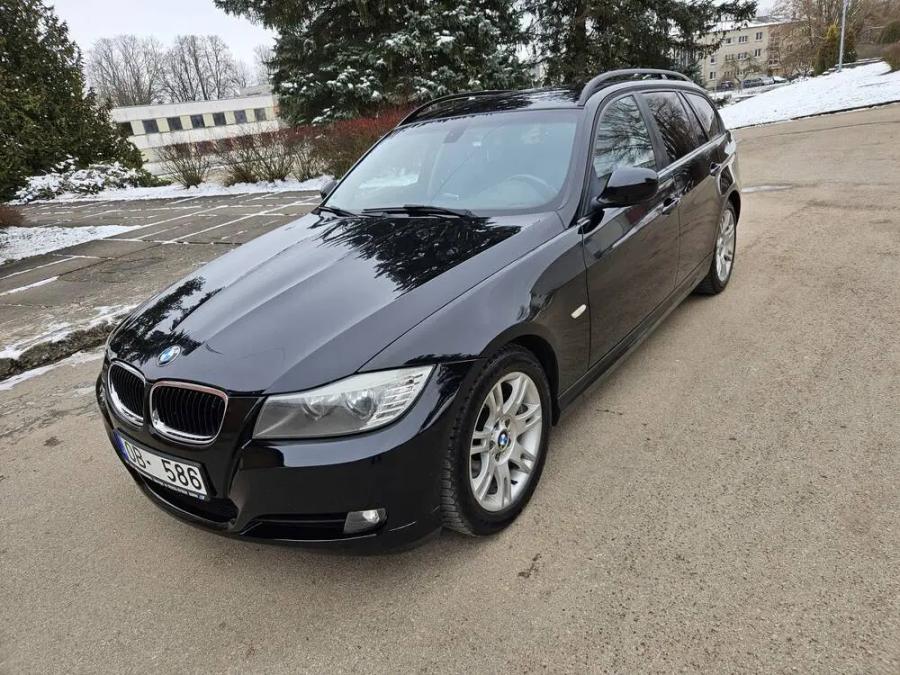 Melns BMW 318 2010 Jēkabpils, ar dzinēja tilpumu 2.00 L un nobraukumu 258 tūkst. km par 4590 €, foto 1 vietnē AUTOMOTO.COM.LV