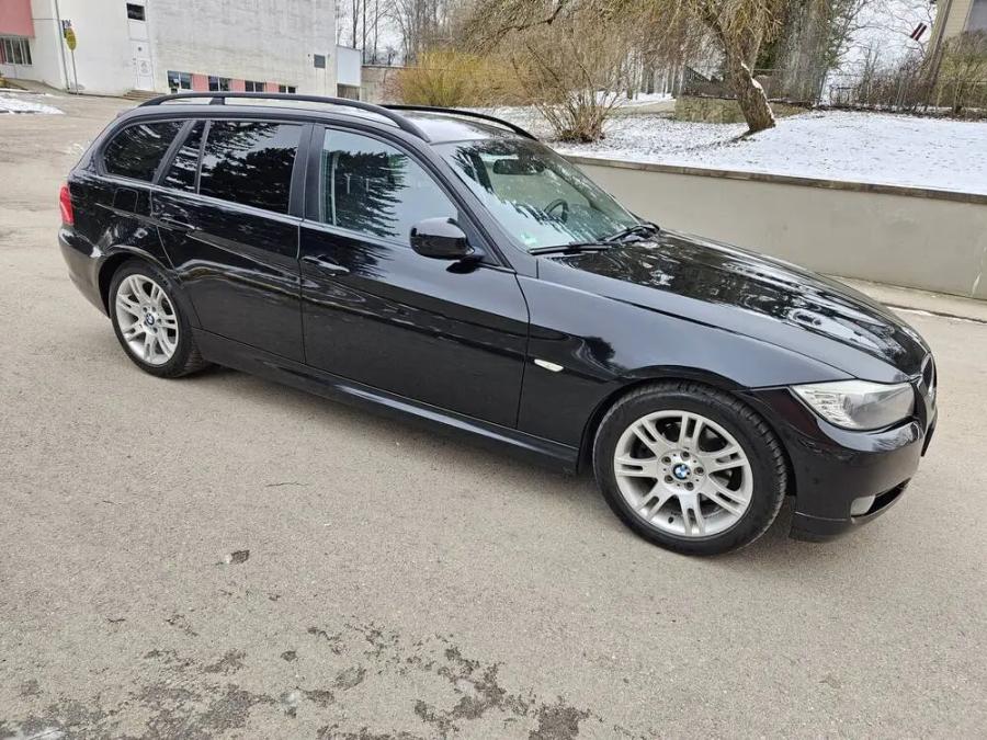Melns BMW 318 2010 Jēkabpils, ar dzinēja tilpumu 2.00 L un nobraukumu 258 tūkst. km par 4590 €, foto 5 vietnē AUTOMOTO.COM.LV