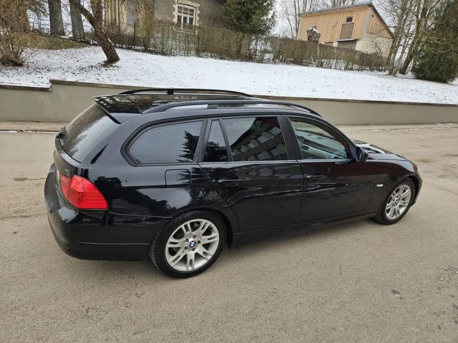 Melns BMW 318 2010 Jēkabpils, ar dzinēja tilpumu 2.00 L un nobraukumu 258 tūkst. km par 4590 €, foto 6 vietnē AUTOMOTO.COM.LV