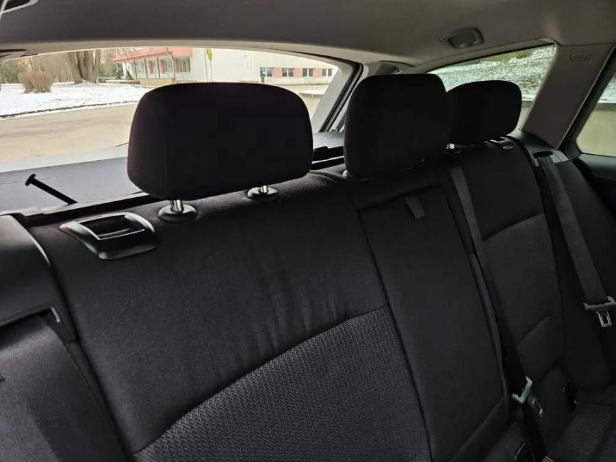 Melns BMW 318 2010 Jēkabpils, ar dzinēja tilpumu 2.00 L un nobraukumu 258 tūkst. km par 4590 €, foto 18 vietnē AUTOMOTO.COM.LV