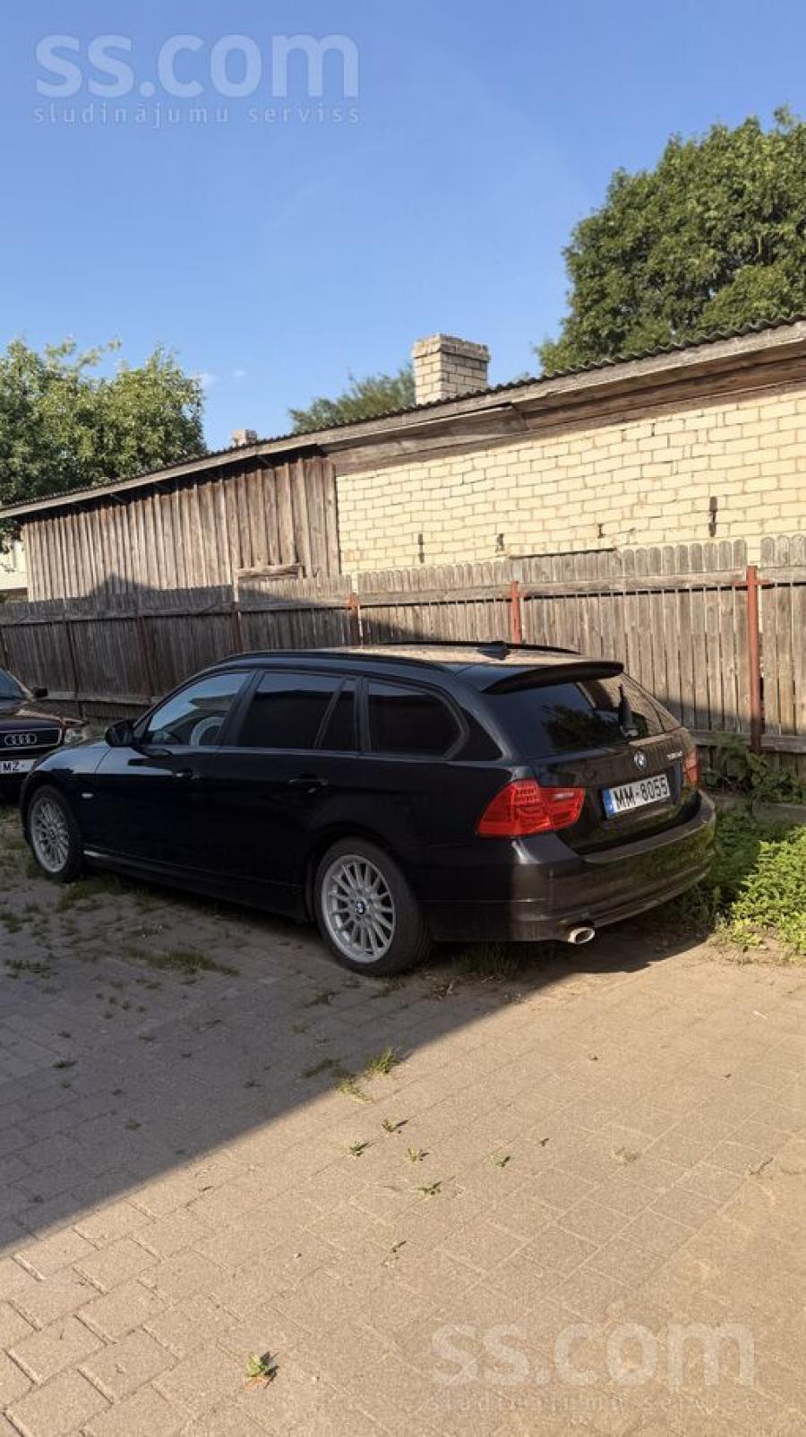 Черный БМВ 318 2010 в Тукумс, объемом двигателя 1.90 л и пробегом 340 тыс. км за 2000 €, фото 6 на AUTOMOTO.COM.LV