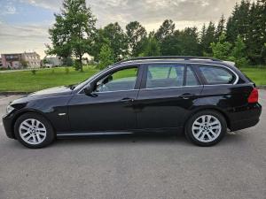 Black BMW 318 2010 in Pasvalys, with an engine capacity of 2.00 L and mileage of 260 thousand km for 3350 €, photo 9 on AUTOMOTO.COM.LV