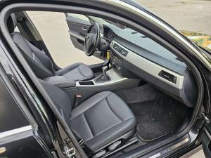 Black BMW 318 2010 in Pasvalys, with an engine capacity of 2.00 L and mileage of 260 thousand km for 3350 €, photo 12 on AUTOMOTO.COM.LV