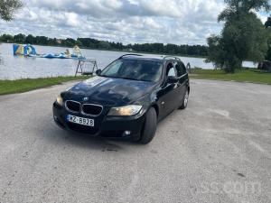 Black BMW 318 2010 in Balvi, with an engine capacity of 2.00 L and mileage of 351 thousand km for 2500 €, photo 3 on AUTOMOTO.COM.LV
