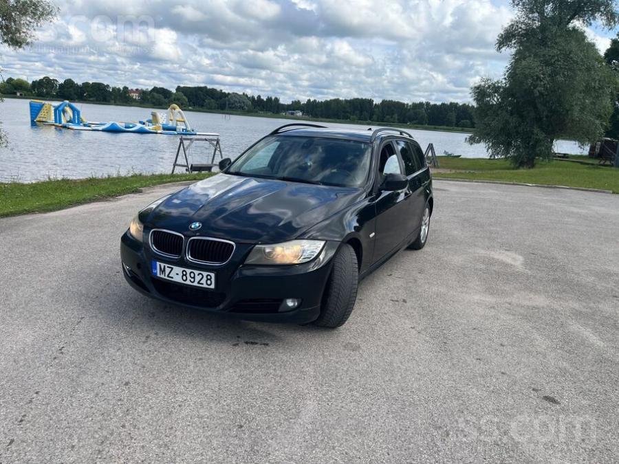Black BMW 318 2010 in Balvi, with an engine capacity of 2.00 L and mileage of 351 thousand km for 2500 €, photo 3 on AUTOMOTO.COM.LV