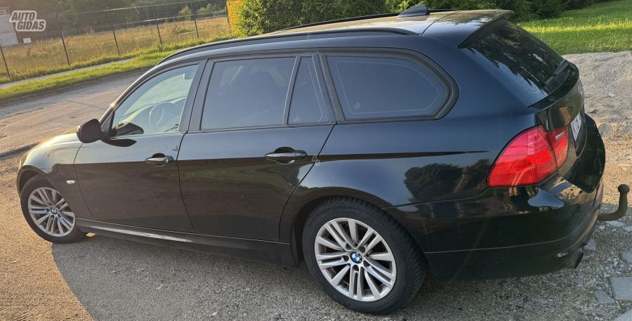 Black BMW 318 2010 in Kaunas, with an engine capacity of 1.80 L and mileage of 365 thousand km for 2300 €, photo 3 on AUTOMOTO.COM.LV