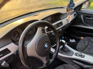 Black BMW 318 2010 in Kaunas, with an engine capacity of 1.80 L and mileage of 365 thousand km for 2300 €, photo 6 on AUTOMOTO.COM.LV