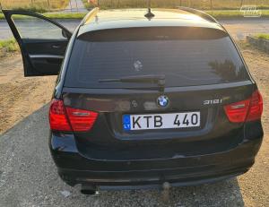 Black BMW 318 2010 in Kaunas, with an engine capacity of 1.80 L and mileage of 365 thousand km for 2300 €, photo 10 on AUTOMOTO.COM.LV