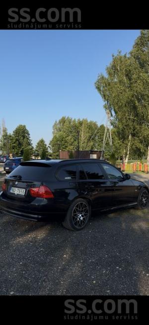 Melns BMW 318 2010 Rīga, ar dzinēja tilpumu 2.00 L un nobraukumu 0 tūkst. km par 5500 €, foto 4 vietnē AUTOMOTO.COM.LV
