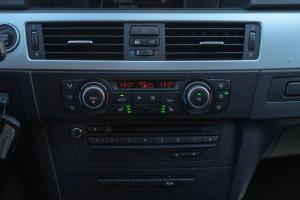 Melns BMW 318 2010 Liepāja, ar dzinēja tilpumu 2.00 L un nobraukumu 264 tūkst. km par 5300 €, foto 18 vietnē AUTOMOTO.COM.LV