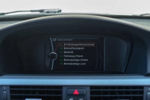 Melns BMW 318 2010 Liepāja, ar dzinēja tilpumu 2.00 L un nobraukumu 264 tūkst. km par 5300 €, foto 24 vietnē AUTOMOTO.COM.LV