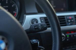 Melns BMW 318 2010 Liepāja, ar dzinēja tilpumu 2.00 L un nobraukumu 264 tūkst. km par 5300 €, foto 26 vietnē AUTOMOTO.COM.LV