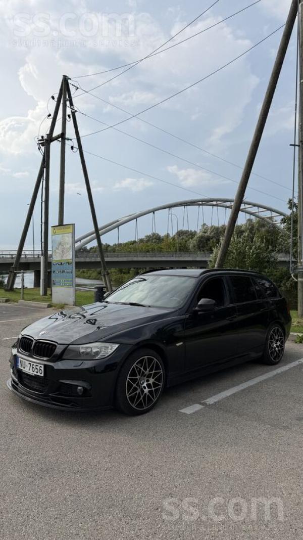 Black BMW 318 2010 in Riga, with an engine capacity of 2.00 L and mileage of 0 thousand km for 4000 €, photo 1 on AUTOMOTO.COM.LV