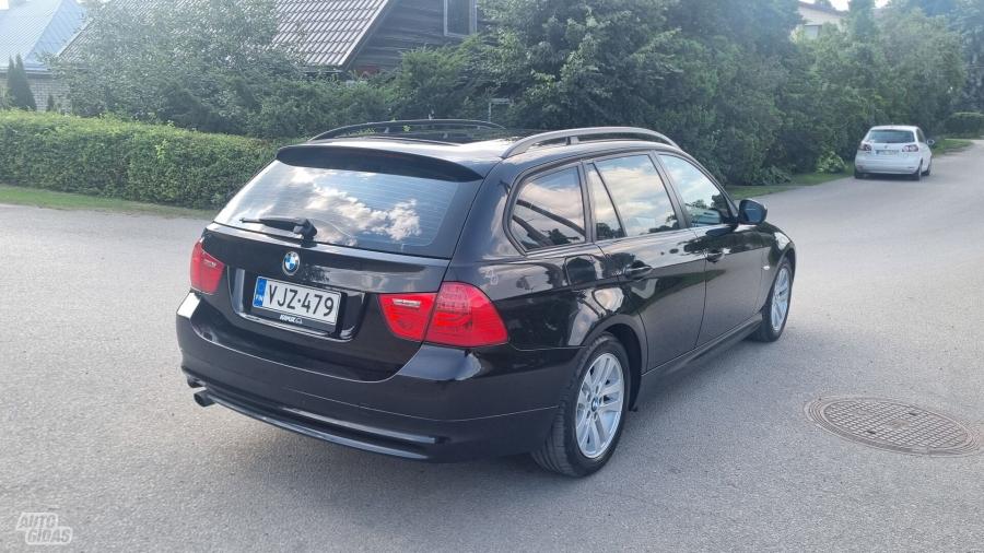 Black BMW 318 2010 in Kaunas, with an engine capacity of 2.00 L and mileage of 336 thousand km for 2650 €, photo 4 on AUTOMOTO.COM.LV