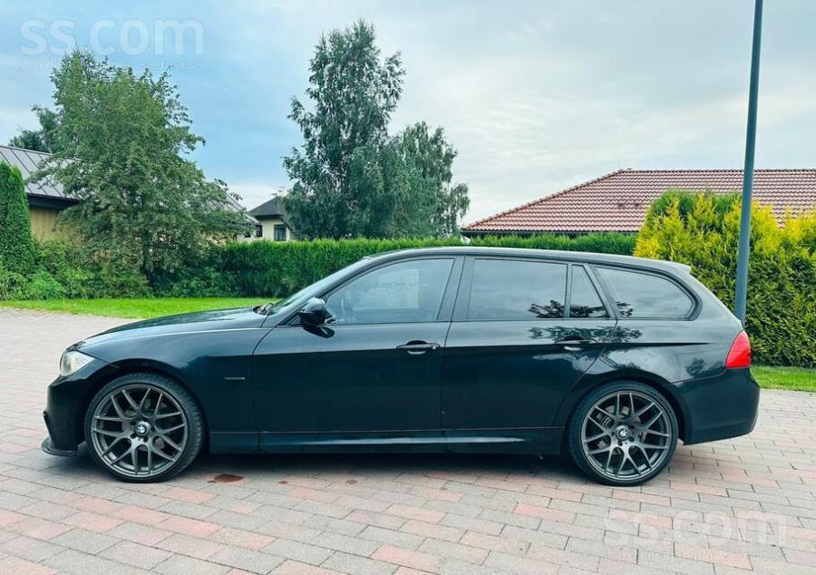 Melns BMW 318 2010 Rīga, ar dzinēja tilpumu 2.00 L un nobraukumu 333 tūkst. km par 6750 €, foto 7 vietnē AUTOMOTO.COM.LV