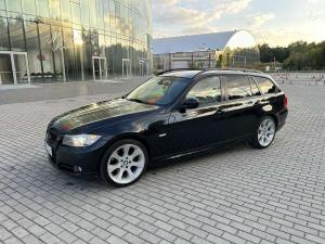 Черный БМВ 318 2010 в Шяуляй, объемом двигателя 0.00 л и пробегом 400 тыс. км за 4200 €, фото 14 на AUTOMOTO.COM.LV