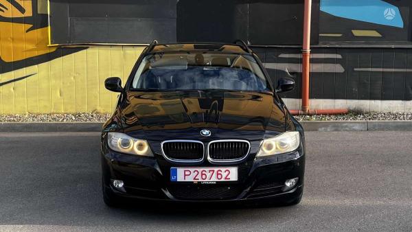 BMW 318 2010 Viļņa vietnē Melns BMW 318 2010 Viļņa, ar dzinēja tilpumu 2.00 L un nobraukumu 270 tūkst. km par 4300 €, foto 9 vietnē AUTOMOTO.COM.LV