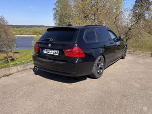 Melns BMW 318 2010 Raseiniai, ar dzinēja tilpumu 2.00 L un nobraukumu 406 tūkst. km par 3300 €, foto 3 vietnē AUTOMOTO.COM.LV