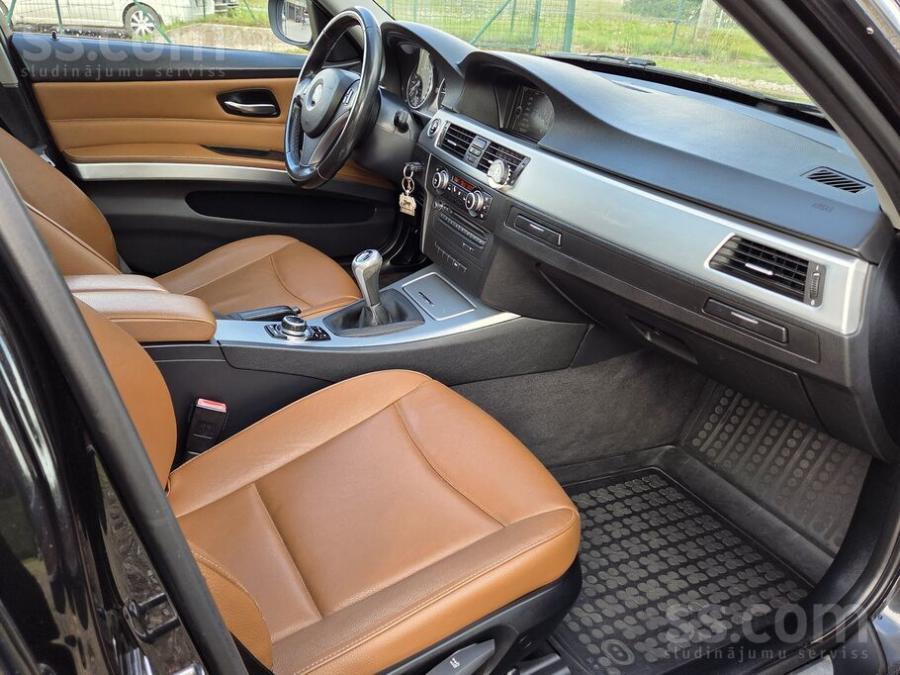 Melns BMW 318 2010 Kuldīga, ar dzinēja tilpumu 2.00 L un nobraukumu 314 tūkst. km par 5300 €, foto 8 vietnē AUTOMOTO.COM.LV