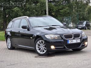 Melns BMW 318 2010 Kuldīga, ar dzinēja tilpumu 2.00 L un nobraukumu 314 tūkst. km par 5300 €, foto 23 vietnē AUTOMOTO.COM.LV