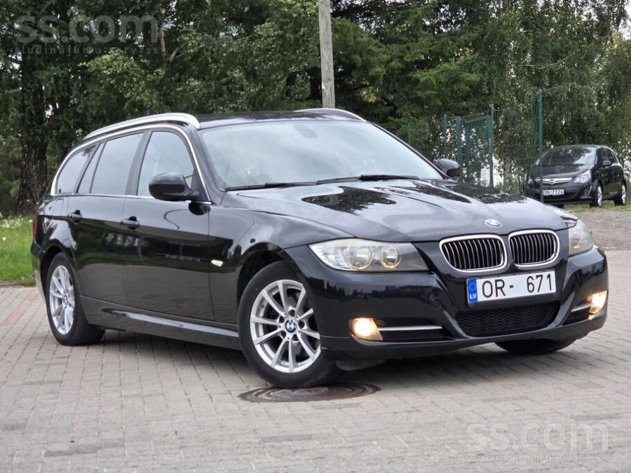 Melns BMW 318 2010 Kuldīga, ar dzinēja tilpumu 2.00 L un nobraukumu 314 tūkst. km par 5300 €, foto 23 vietnē AUTOMOTO.COM.LV