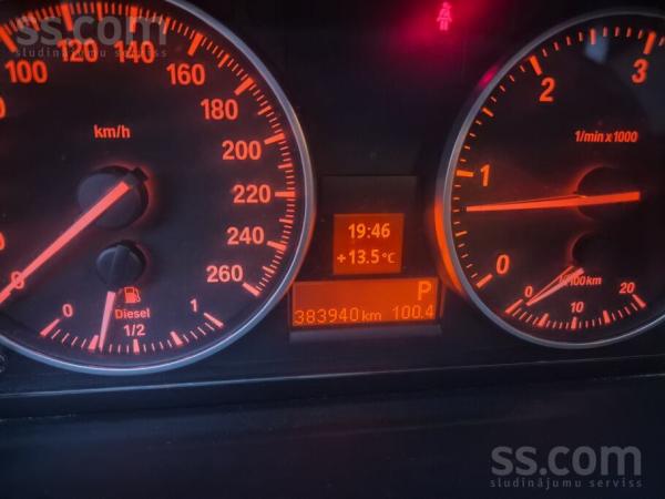 Черный БМВ 318 2010 в Екабпилс, объемом двигателя 2.00 л и пробегом 0 тыс. км за 5200 €, фото 7 на AUTOMOTO.COM.LV