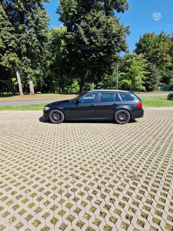 Melns BMW 318 2010 Kauņa, ar dzinēja tilpumu 2.00 L un nobraukumu 281 tūkst. km par 7500 €, foto 7 vietnē AUTOMOTO.COM.LV