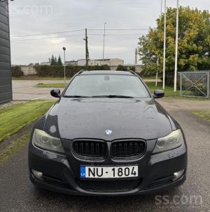 Melns BMW 318 2010 Rīga, ar dzinēja tilpumu 2.00 L un nobraukumu 358 tūkst. km par 4400 €, foto 3 vietnē AUTOMOTO.COM.LV