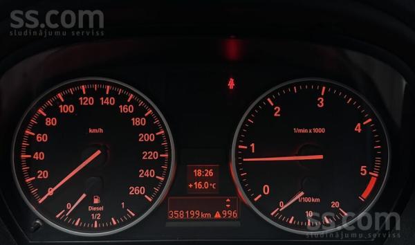 Melns BMW 318 2010 Rīga, ar dzinēja tilpumu 2.00 L un nobraukumu 358 tūkst. km par 4400 €, foto 10 vietnē AUTOMOTO.COM.LV
