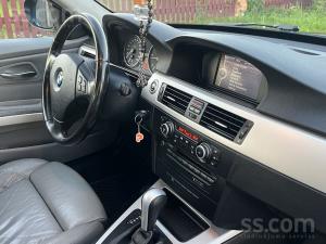 Melns BMW 318 2010 Rīga, ar dzinēja tilpumu 2.00 L un nobraukumu 368 tūkst. km par 4890 €, foto 18 vietnē AUTOMOTO.COM.LV