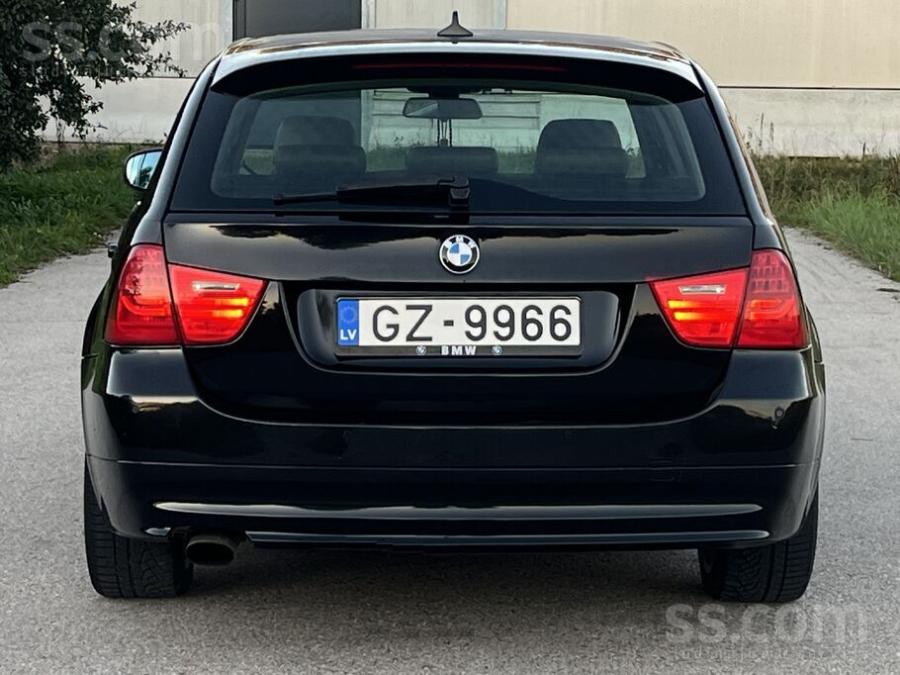 Melns BMW 318 2010 Rīga, ar dzinēja tilpumu 2.00 L un nobraukumu 368 tūkst. km par 4890 €, foto 13 vietnē AUTOMOTO.COM.LV