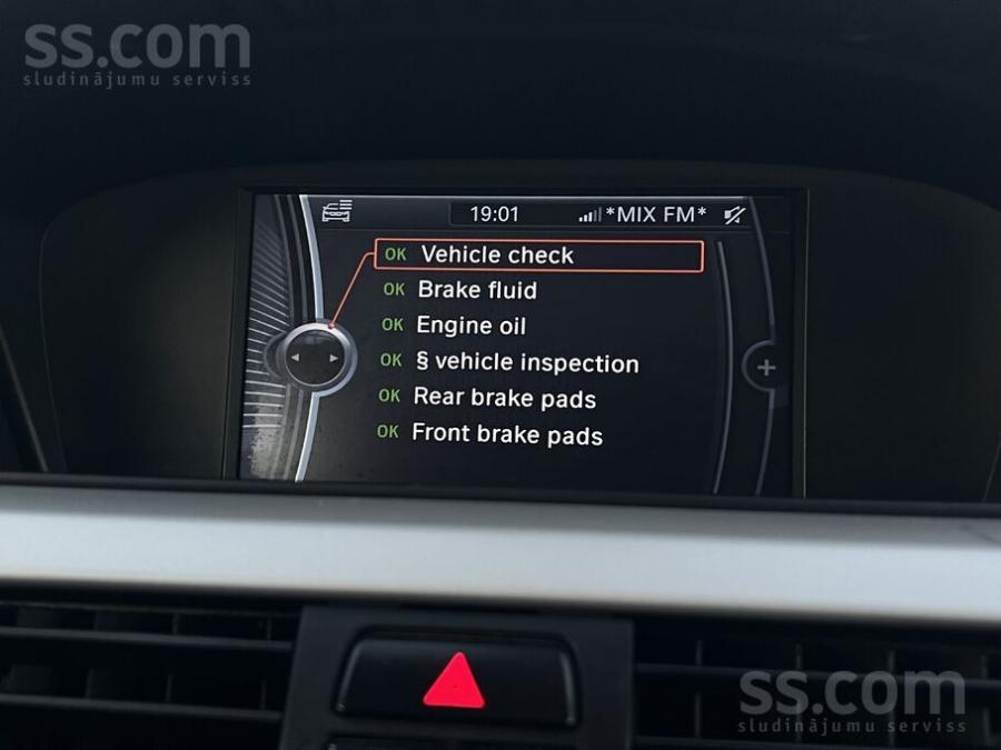 Melns BMW 318 2010 Rīga, ar dzinēja tilpumu 2.00 L un nobraukumu 368 tūkst. km par 4890 €, foto 32 vietnē AUTOMOTO.COM.LV
