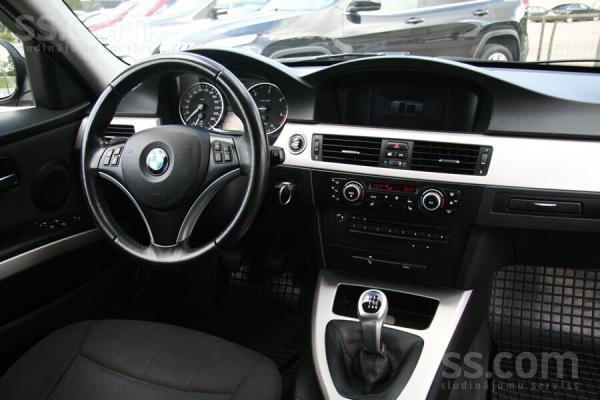 БМВ 318 2010 в Тукумс на AUTOMOTO.COM.LV Черный БМВ 318 2010 в Тукумс, объемом двигателя 2.00 л и пробегом 278 тыс. км за 3900 €, фото 9 на AUTOMOTO.COM.LV