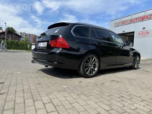 Melns BMW 318 2011 Jūrmala, ar dzinēja tilpumu 2.00 L un nobraukumu 225 tūkst. km par 7200 €, foto 6 vietnē AUTOMOTO.COM.LV