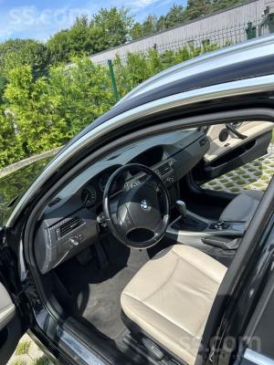 Melns BMW 318 2011 Jūrmala, ar dzinēja tilpumu 2.00 L un nobraukumu 225 tūkst. km par 7200 €, foto 7 vietnē AUTOMOTO.COM.LV