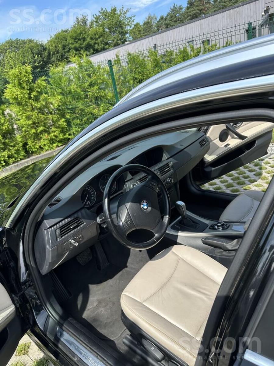 Melns BMW 318 2011 Jūrmala, ar dzinēja tilpumu 2.00 L un nobraukumu 225 tūkst. km par 7200 €, foto 7 vietnē AUTOMOTO.COM.LV