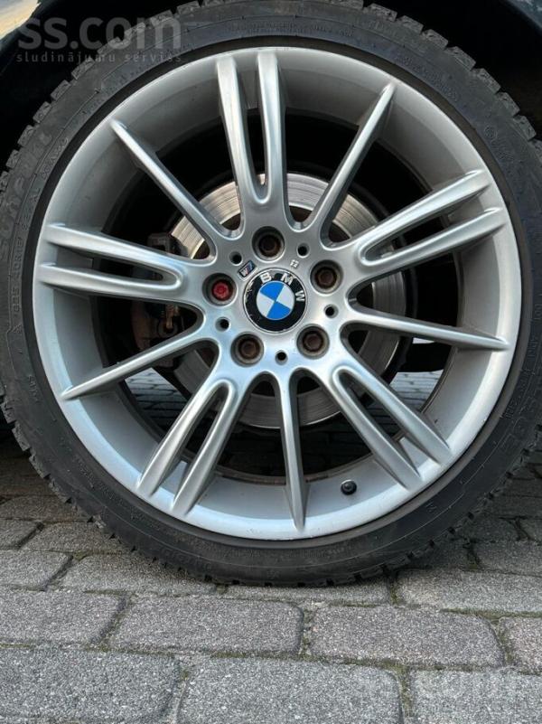 Melns BMW 318 2011 Jelgava, ar dzinēja tilpumu 1.80 L un nobraukumu 352 tūkst. km par 5200 €, foto 11 vietnē AUTOMOTO.COM.LV