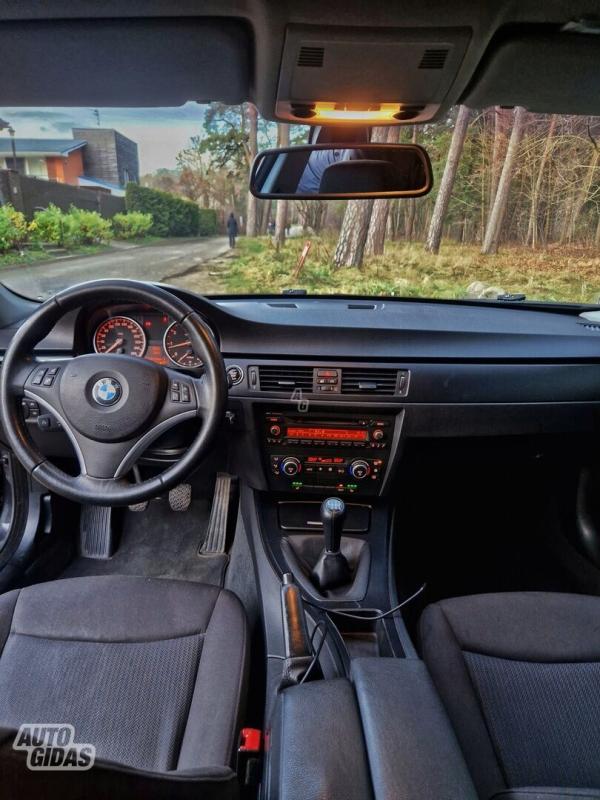 Melns BMW 318 2011 Viļņa, ar dzinēja tilpumu 2.00 L un nobraukumu 140 tūkst. km par 2200 €, foto 11 vietnē AUTOMOTO.COM.LV