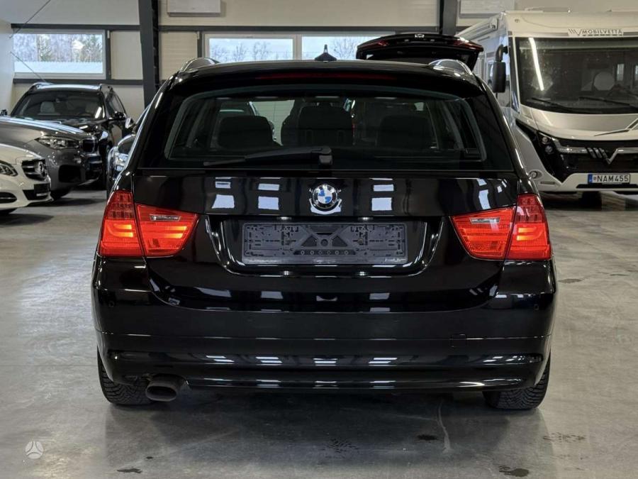 Melns BMW 318 2011 Marijampole, ar dzinēja tilpumu 2.00 L un nobraukumu 236 tūkst. km par 5999 €, foto 7 vietnē AUTOMOTO.COM.LV