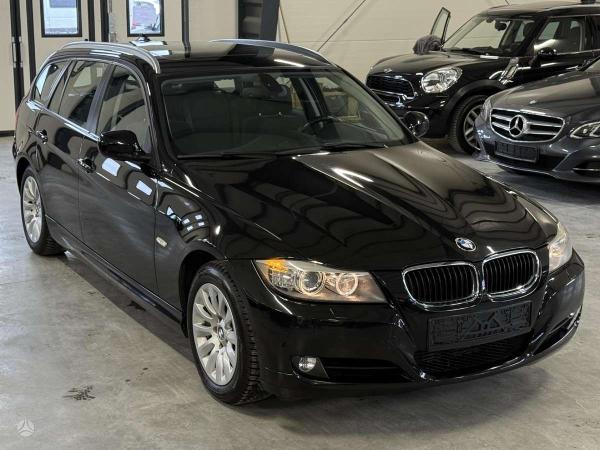 Black BMW 318 2011 in Marijampole, with an engine capacity of 2.00 L and mileage of 236 thousand km for 5999 €, photo 9 on AUTOMOTO.COM.LV
