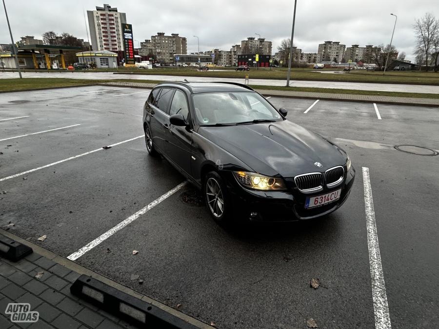 Melns BMW 318 2011 Kauņa, ar dzinēja tilpumu 2.00 L un nobraukumu 347 tūkst. km par 4700 €, foto 3 vietnē AUTOMOTO.COM.LV
