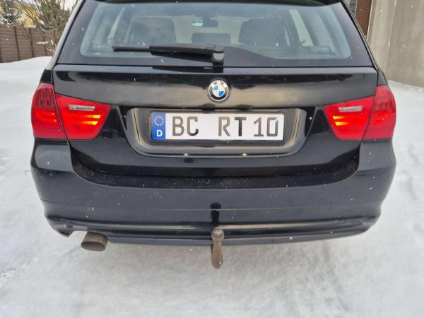 Melns BMW 318 2011 Šauļi, ar dzinēja tilpumu 2.00 L un nobraukumu 270 tūkst. km par 4650 €, foto 5 vietnē AUTOMOTO.COM.LV